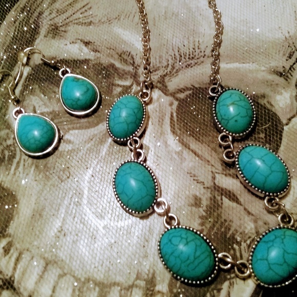 Jewelry | Nwt Silverturquoise Necklace And Earrings Set | Poshmark